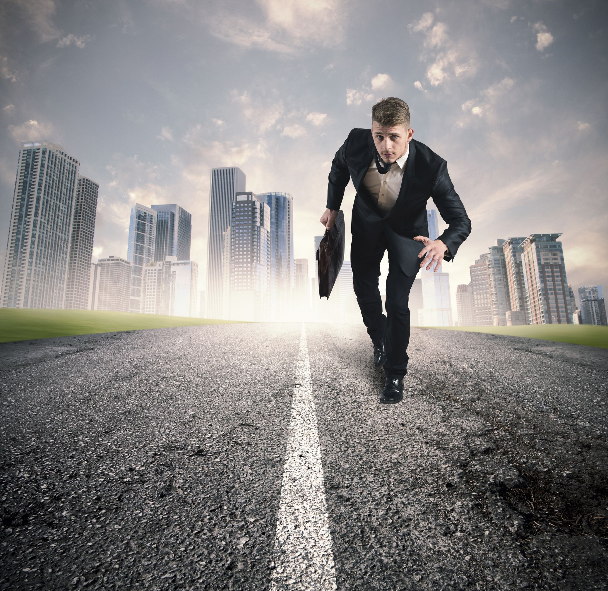 lululemon speed up shorts 2.5 vs 4anime